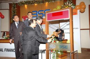 Inspiring Story of Motilal Oswal Financial Services! How Did it ...